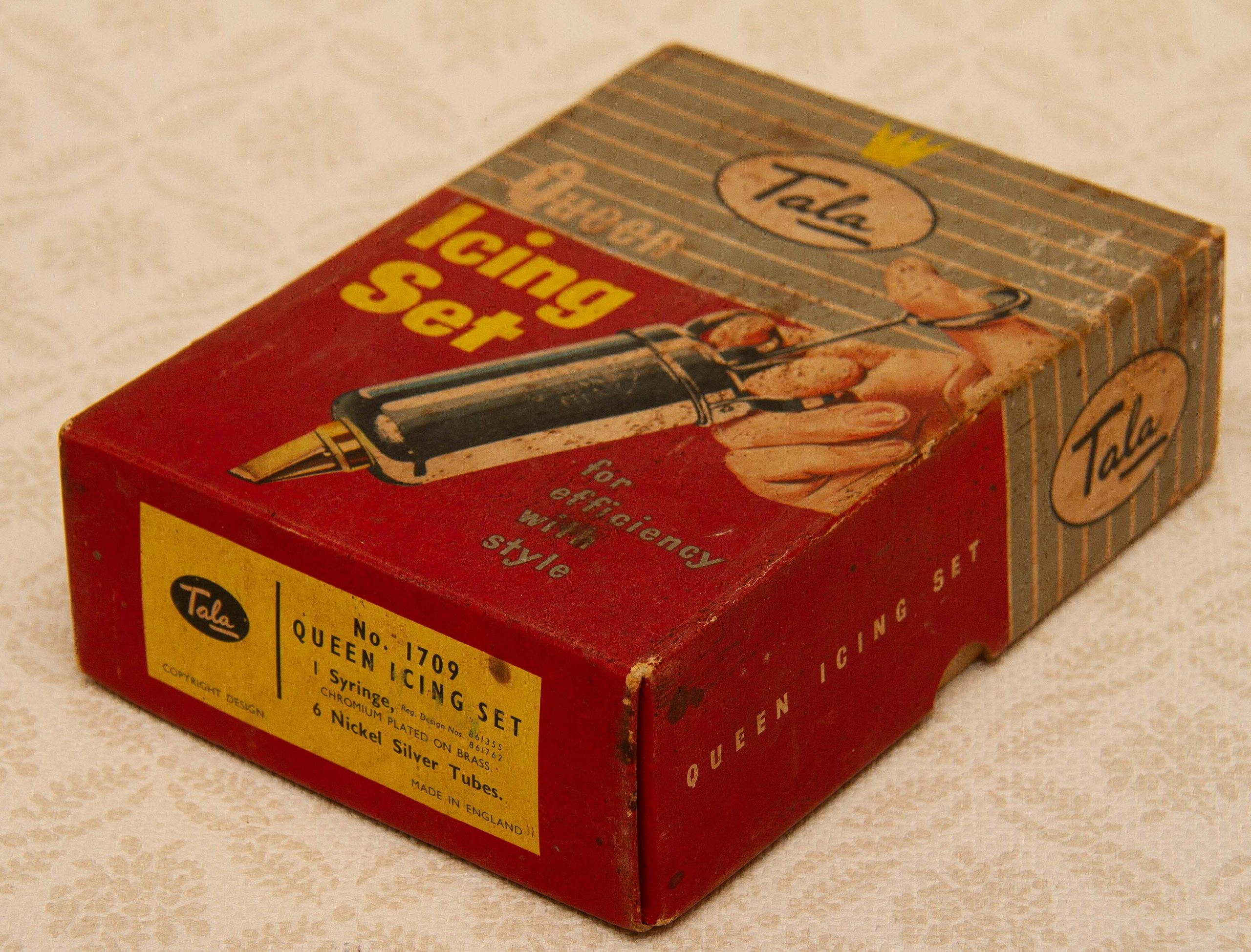 Vintage Tala Queen Icing Set Cake Decorating Mini Biscuit Icing Cutters ...