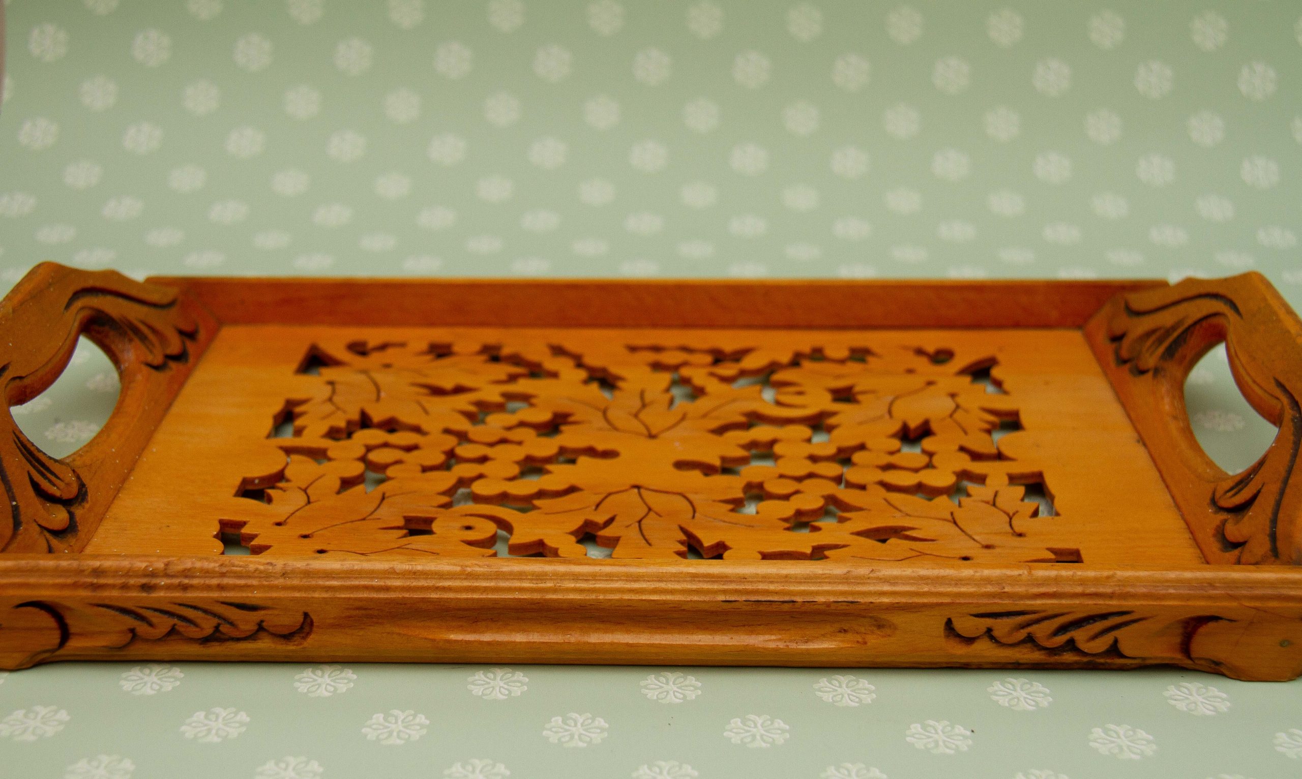 Wooden Fretwork Vintage Tray Leaf Botanical Pattern Serving Tray - Love ...