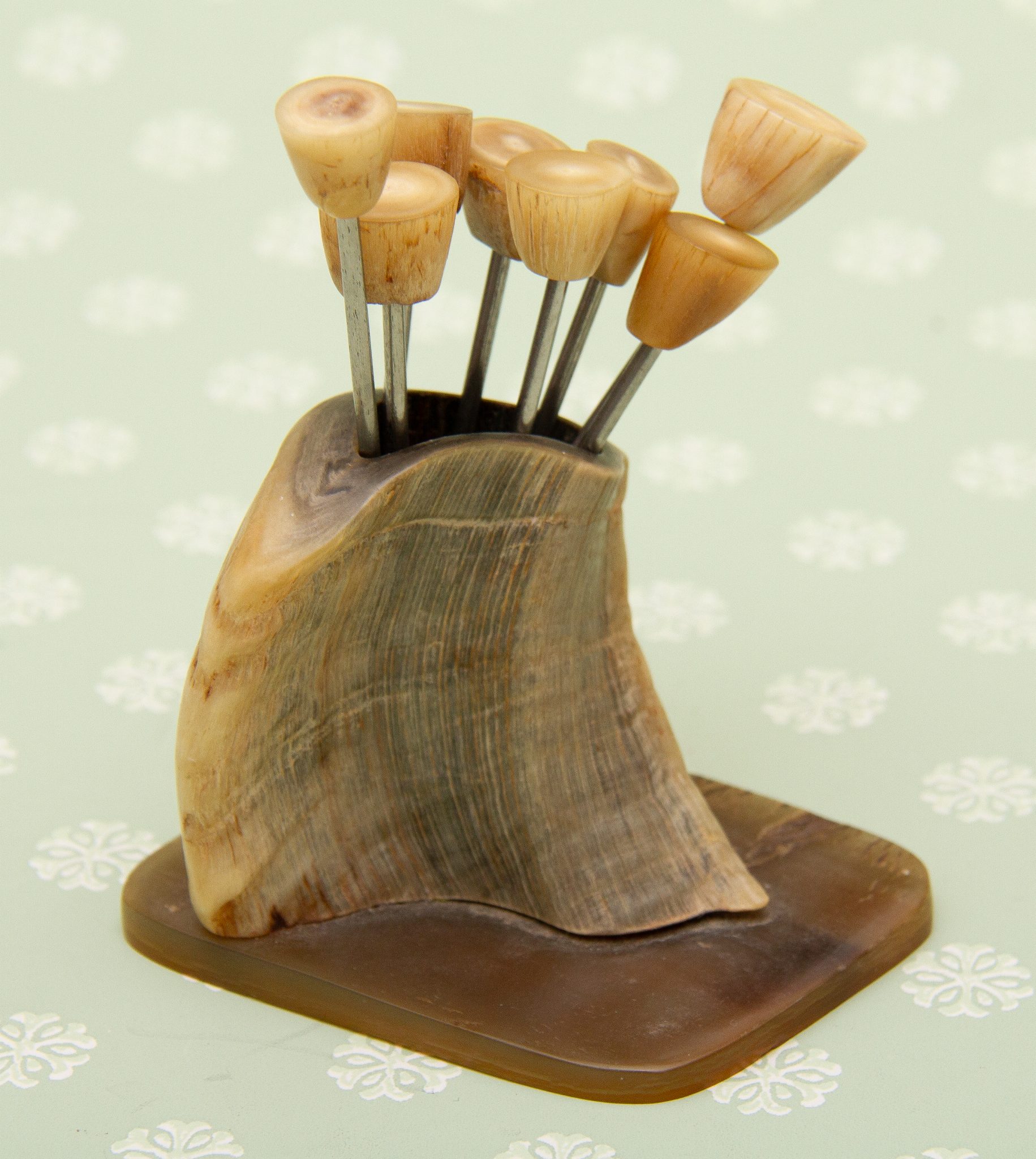 Horn Cocktail Appetizer Forks And Holder Set - Love Vintage